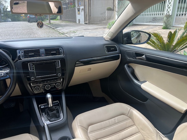 CARMAX - Veículo JETTA 2.0 TSI HIGHLINE 211CV TIPTRONIC