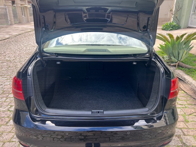 CARMAX - Veículo JETTA 2.0 TSI HIGHLINE 211CV TIPTRONIC